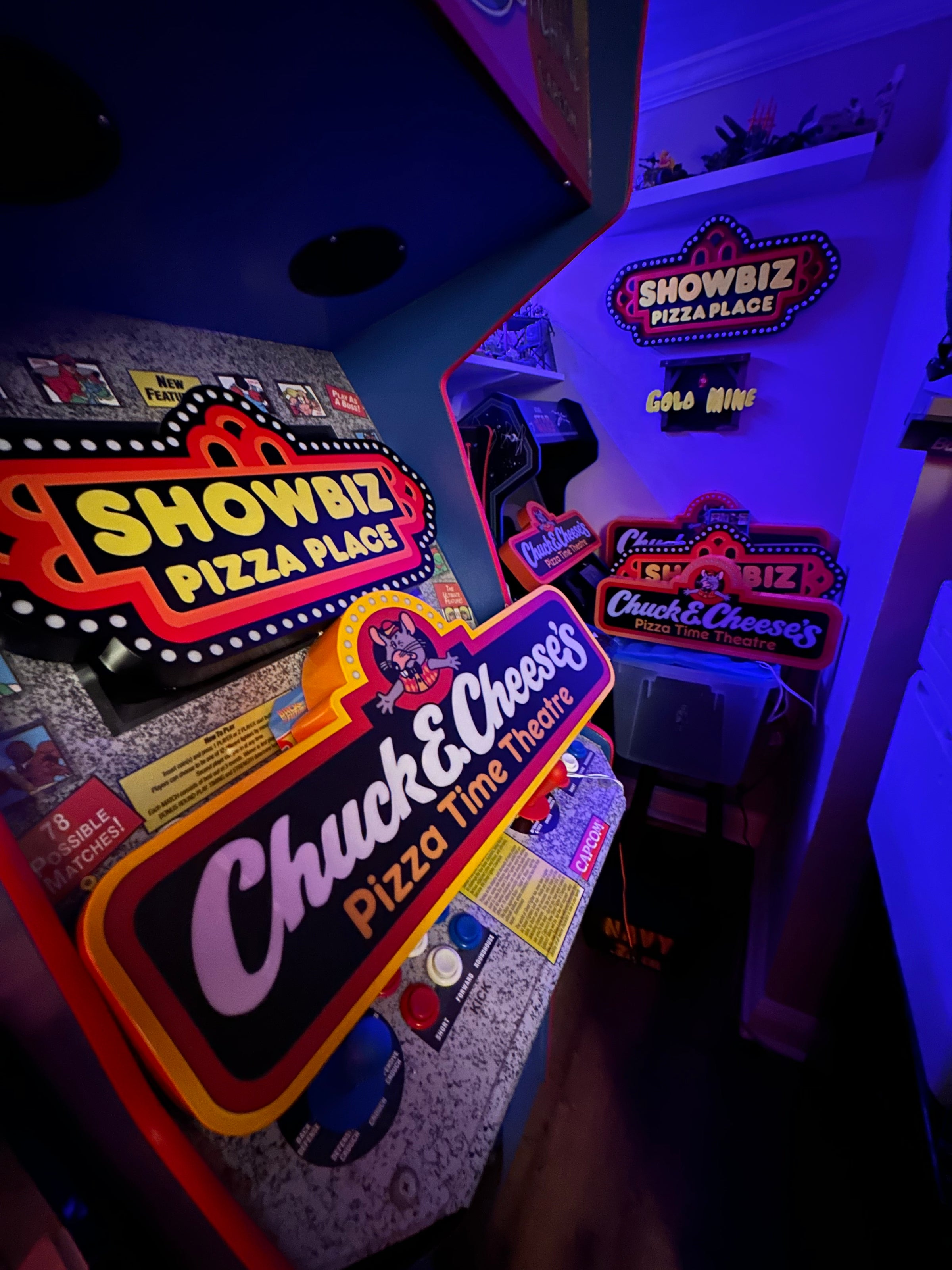 Showbiz Pizza Sign | 1980s Retro Signs | 1980s RETRO SIGNS